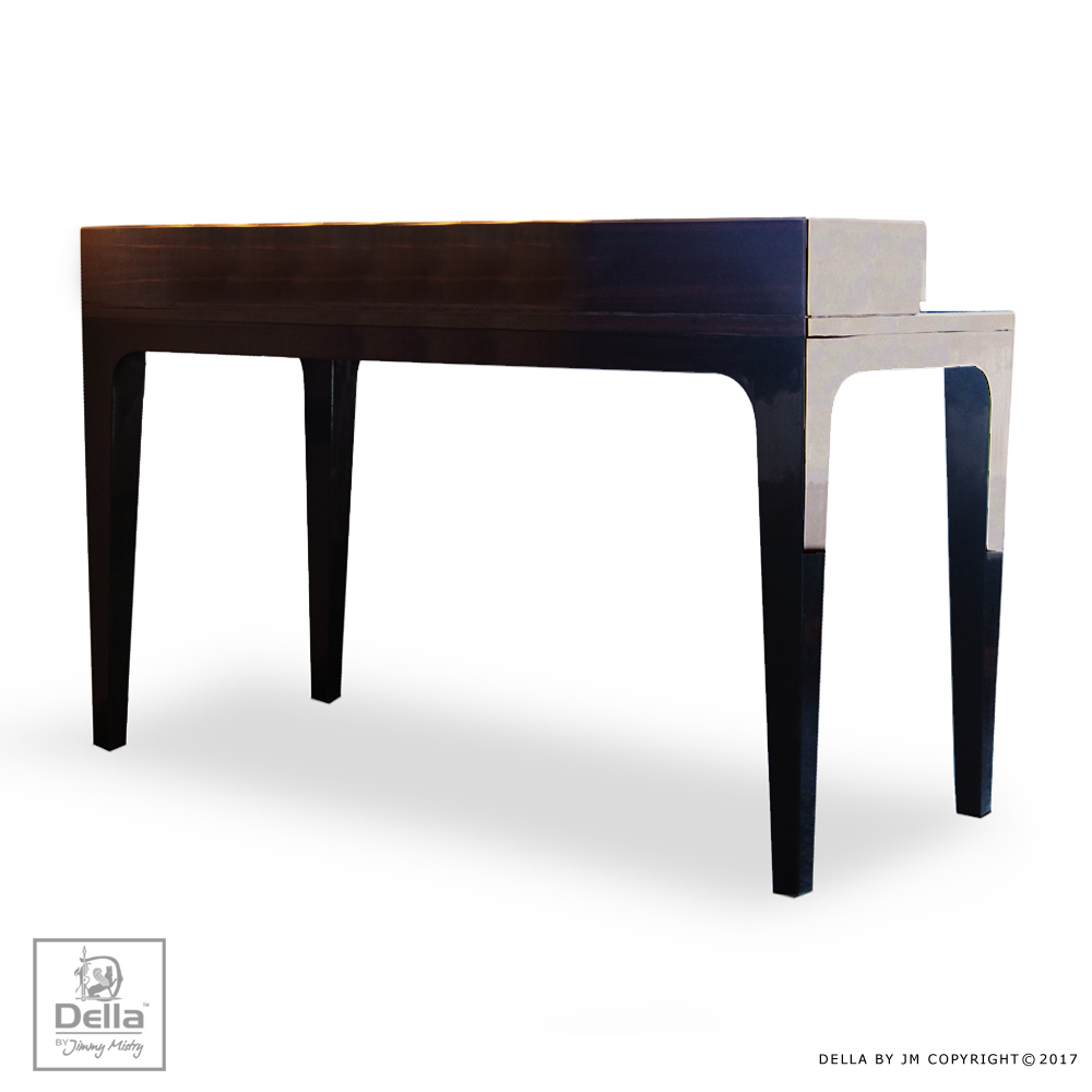 Della By Jimmy Mistry